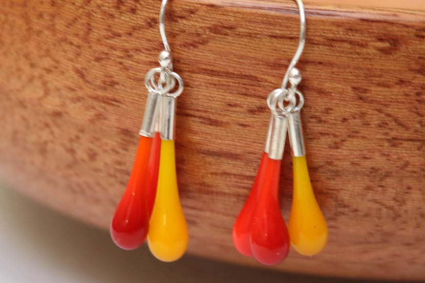 Eardrop cluster earrings | iocreative